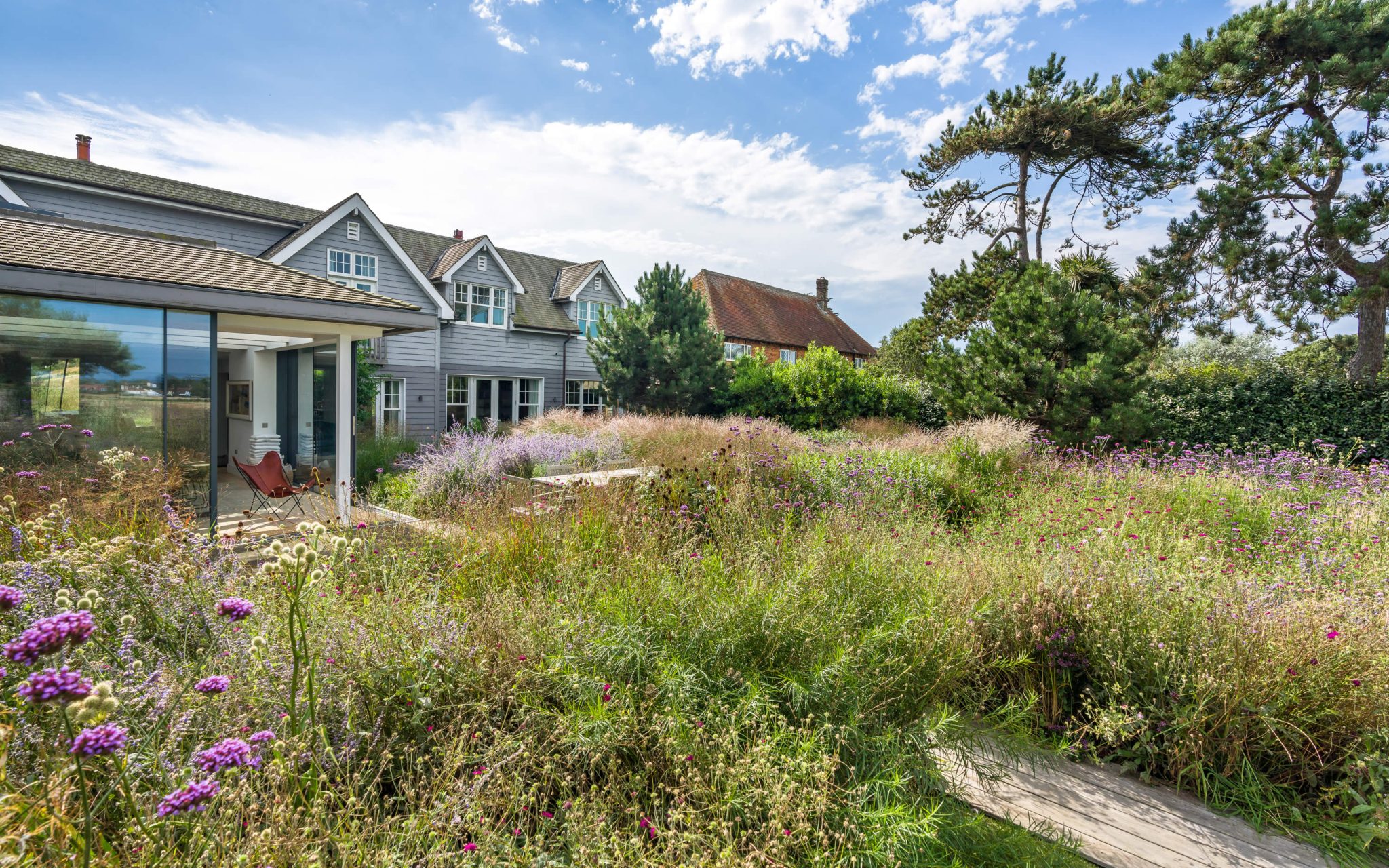The Garden Design Philosophy of Tom Stuart-Smith: Blending Naturalism ...